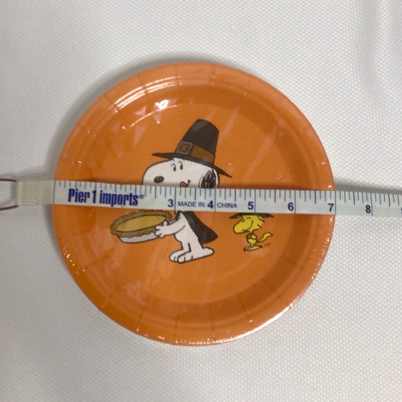 Peanuts | Kitchen | Snoopy Peanuts Halloween 6 Coated Plates 7 ...